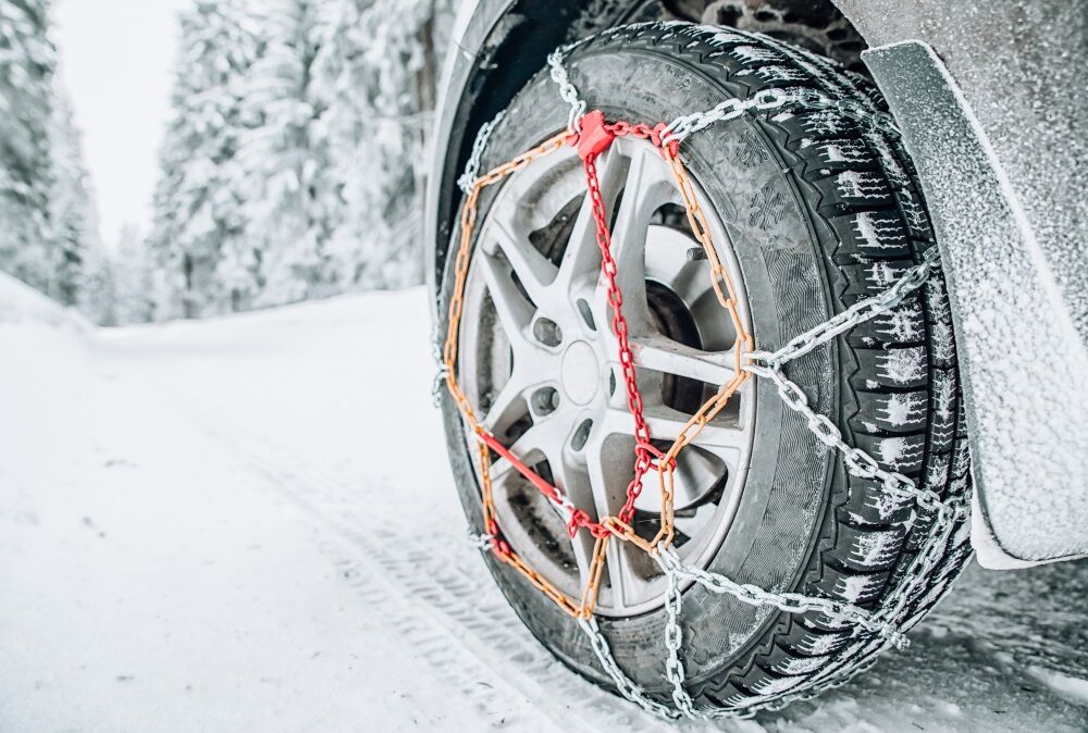 Jak vybrat a nasadit sněhové řetězy | Mikona.eu